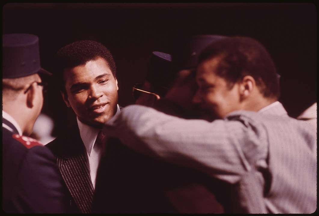 Mohamed Ali : Le champion de boxe et son rapport avec l'islam